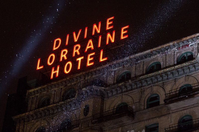 In a historic event, Divine Lorraine's signs shine again over North ...