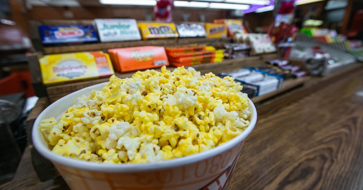 Where to get free concessions in Philly for National Popcorn Day ...