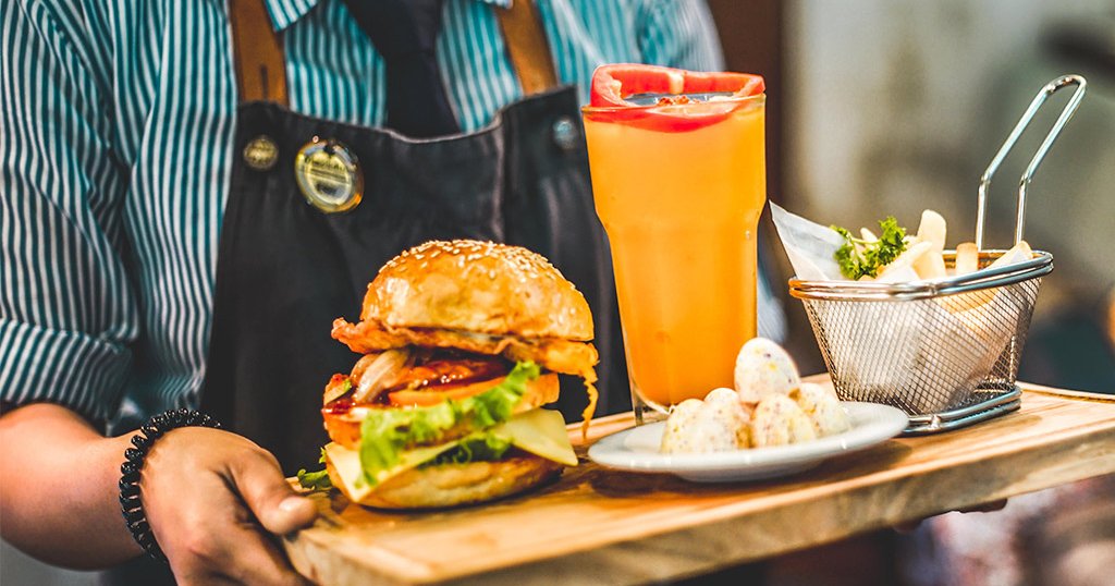 Survey: Philadelphians are the best restaurant tippers in the U.S ...