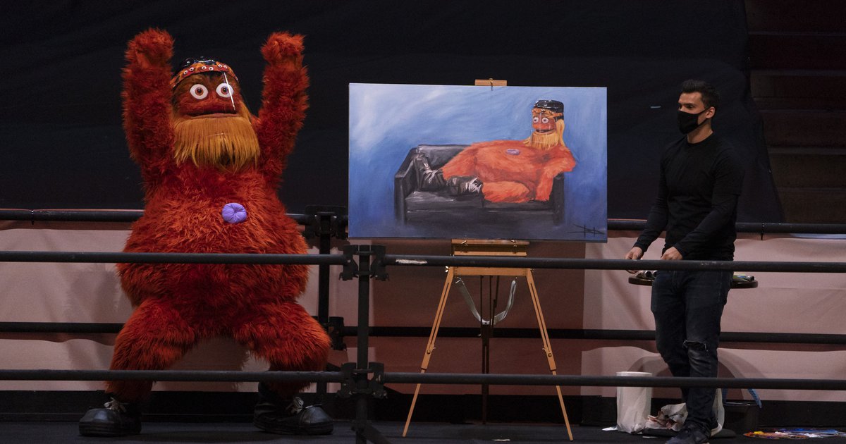 Flyers holding charity sweepstakes for nude Gritty portrait | PhillyVoice