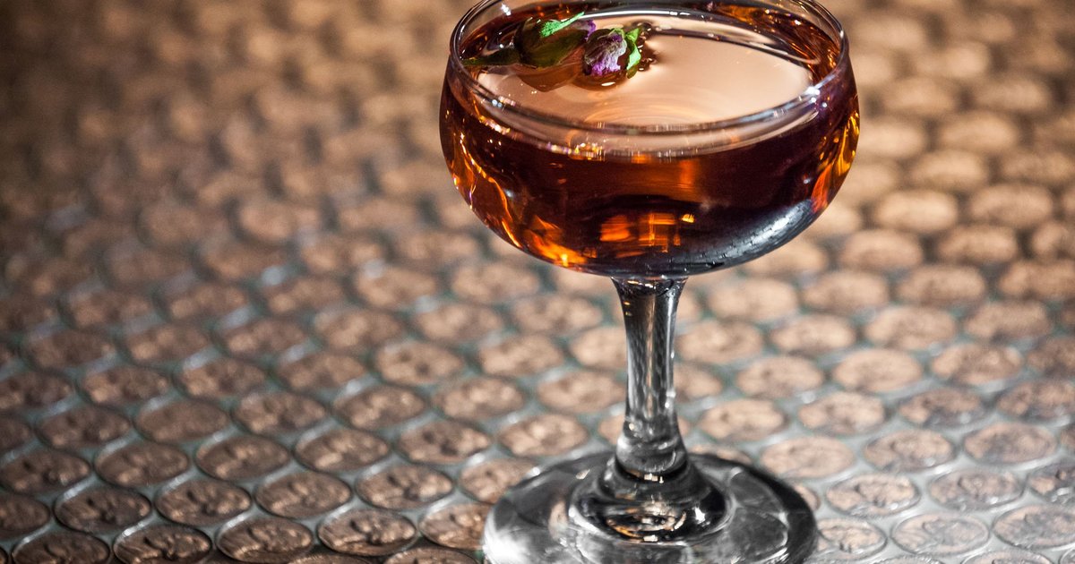 Lê from Hop Sing Laundromat is taking over Vesper's Center City bar ...