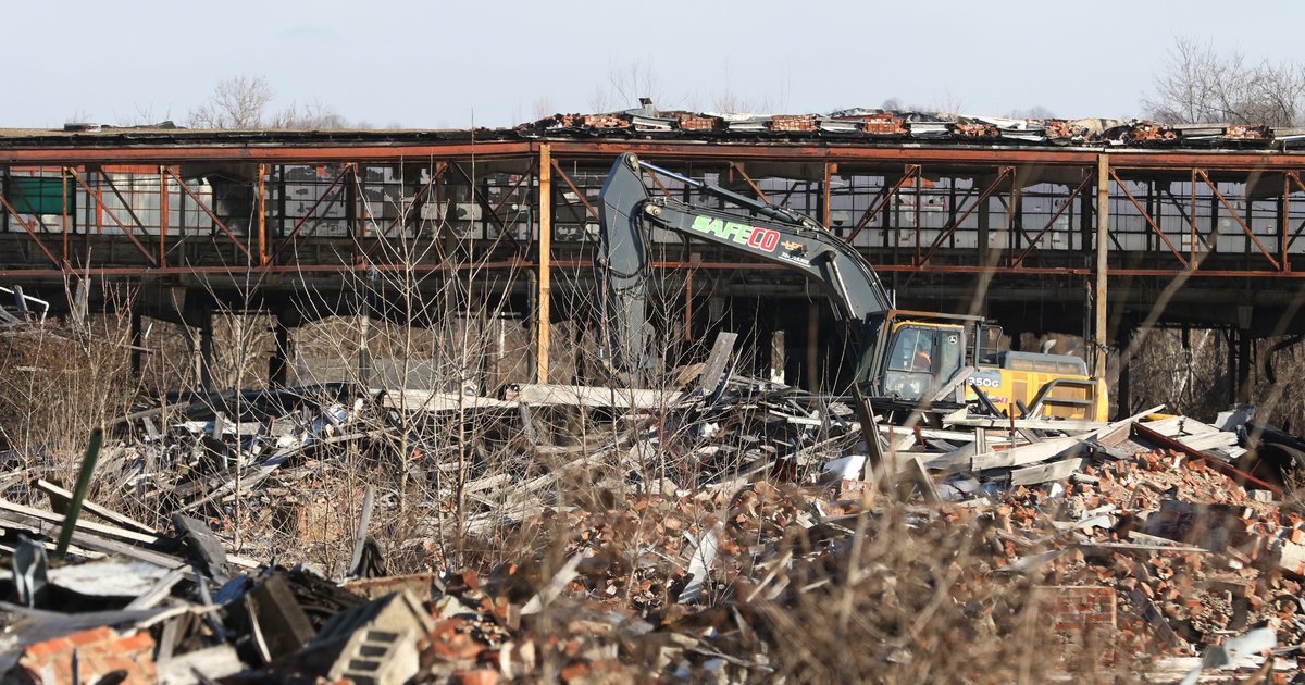 EPA will invest $14 million in cleaning up polluted brownfield sites in ...
