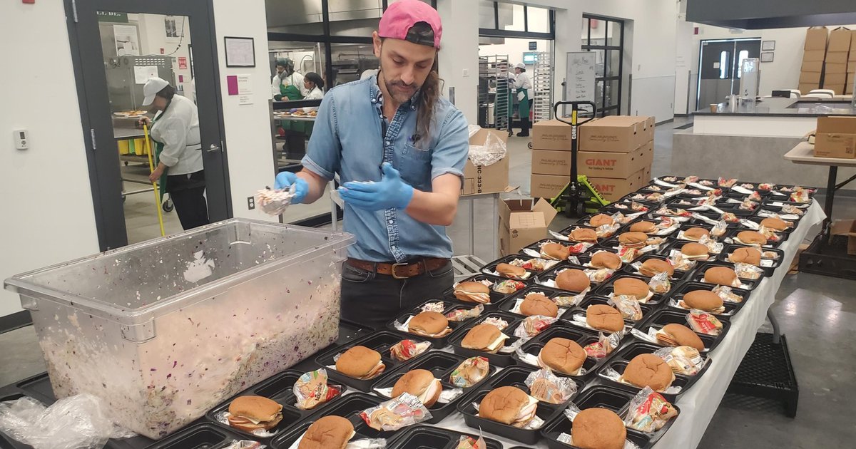 Child hunger: Philabundance helps families relying on school lunches ...