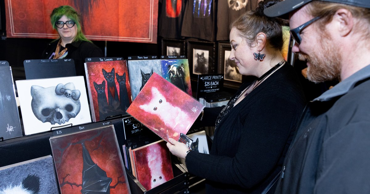 Oddities & Curiosities Expo to bring unusual art, raccoon taxidermy ...