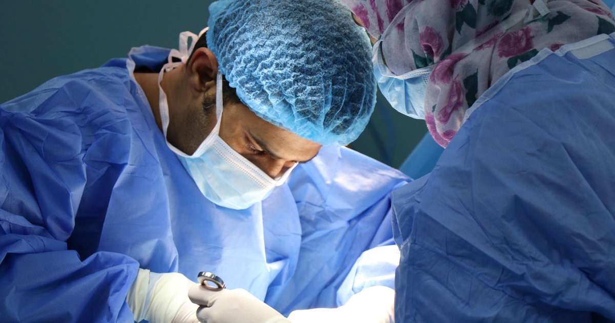 Pairing bariatric surgery with an LVAD improves obese patients' chances ...