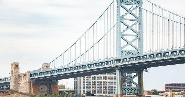 Ben Franklin Bridge reopens eastbound lanes after overturned tractor ...