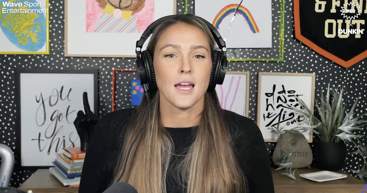 Kylie Kelce's podcast 'Not Gonna Lie' knocks 'Joe Rogan Experience' off ...