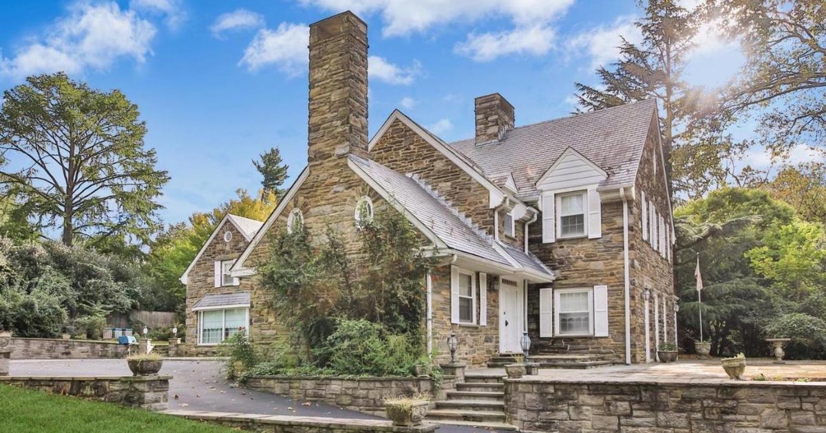 Frank Rizzo’s infamous Chestnut Hill home is on the market | PhillyVoice