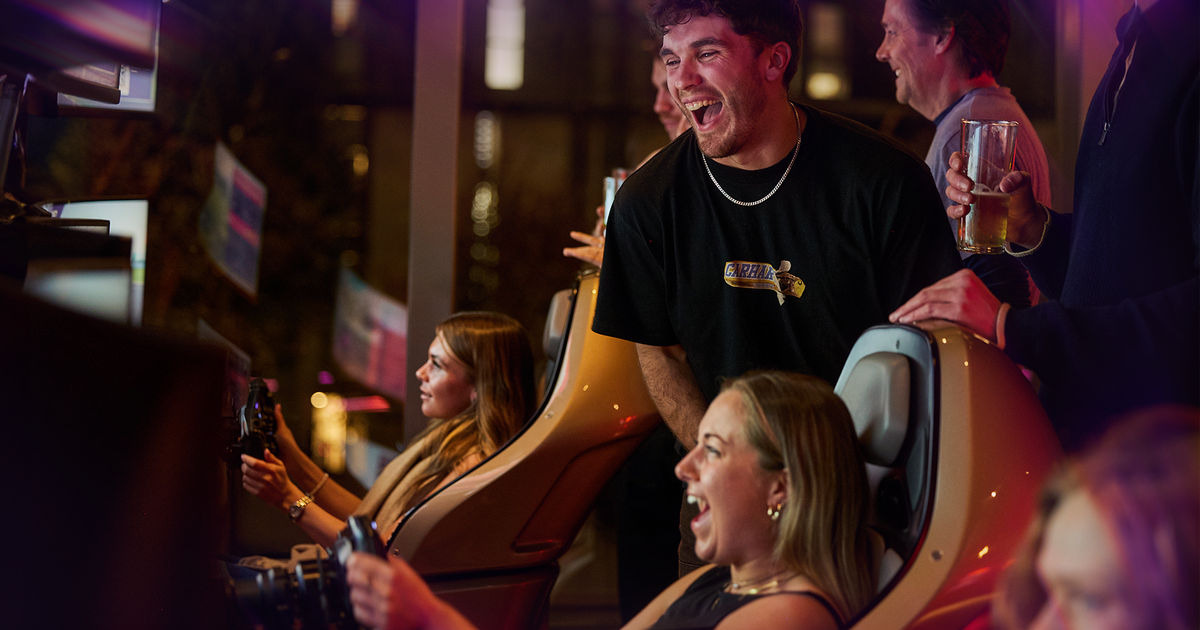 A Formula One arcade with simulated racing is coming to Philly ...