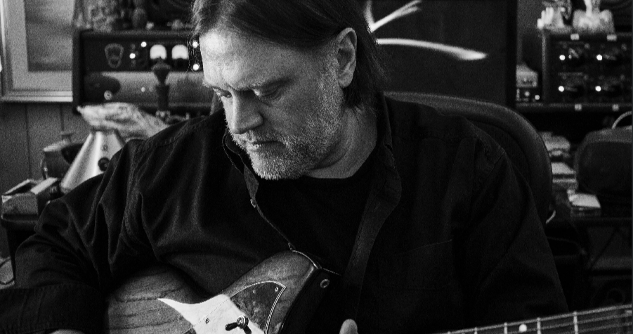 Matthew Sweet: less 'moody,' more 'gleeful,' and back on stage ...