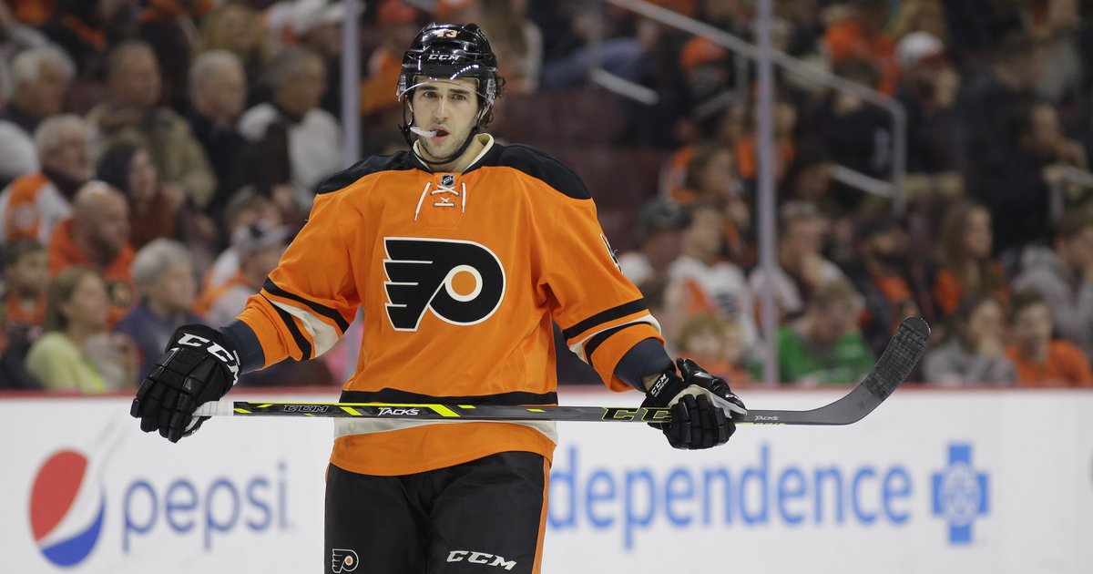 Flyers sign defenseman Brandon Manning to one-year extension | PhillyVoice