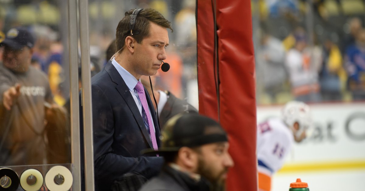 Brian Boucher rejoins the Flyers' broadcast team at NBC Sports ...