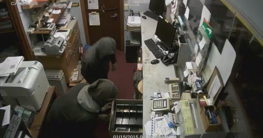 Suspects sought in attempted Kensington burglary | PhillyVoice Suspects sought in attempted Kensington burglary | PhillyVoice