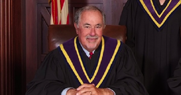 State Supreme Court Justice Eakin to retire amid 'Porngate' email ...