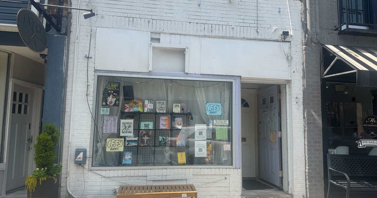 Community rallies to help keep Iffy Books open in Center City | PhillyVoice