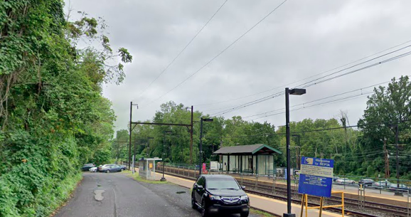 Woman fatally stabbed in alleged domestic incident at SEPTA's ...