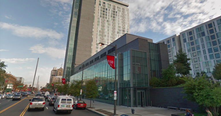 Aramark: Temple student's dining hall photo shows chicken wing on plate ...