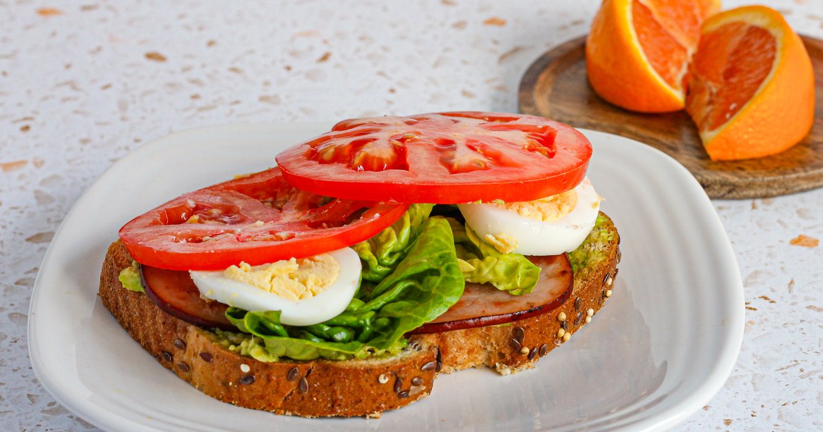 Healthy Recipe: Open-Face BLT | PhillyVoice
