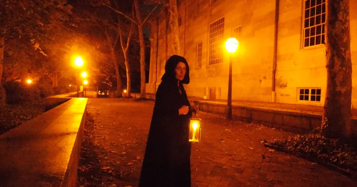 Philly’s haunted history comes alive after dark on the Ghost Tour of ...