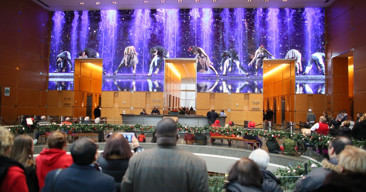 Comcast Holiday Spectacular returns for the 2016 holiday season ...