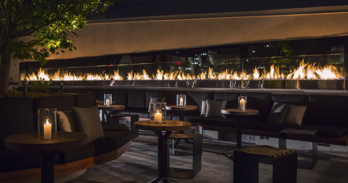 Stratus Rooftop Lounge to close in January for major renovation ...