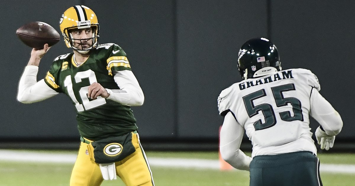 NFL injuries: Aaron Rodgers has fractured thumb on throwing hand ...