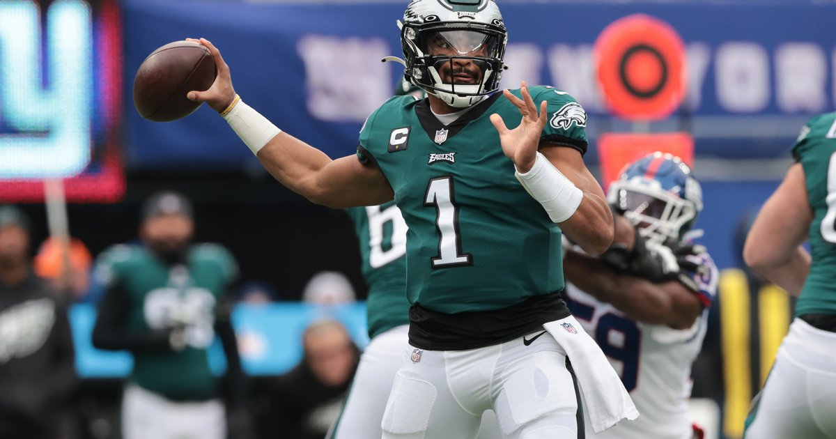 How many current NFL quarterbacks would be better for the Eagles than ...