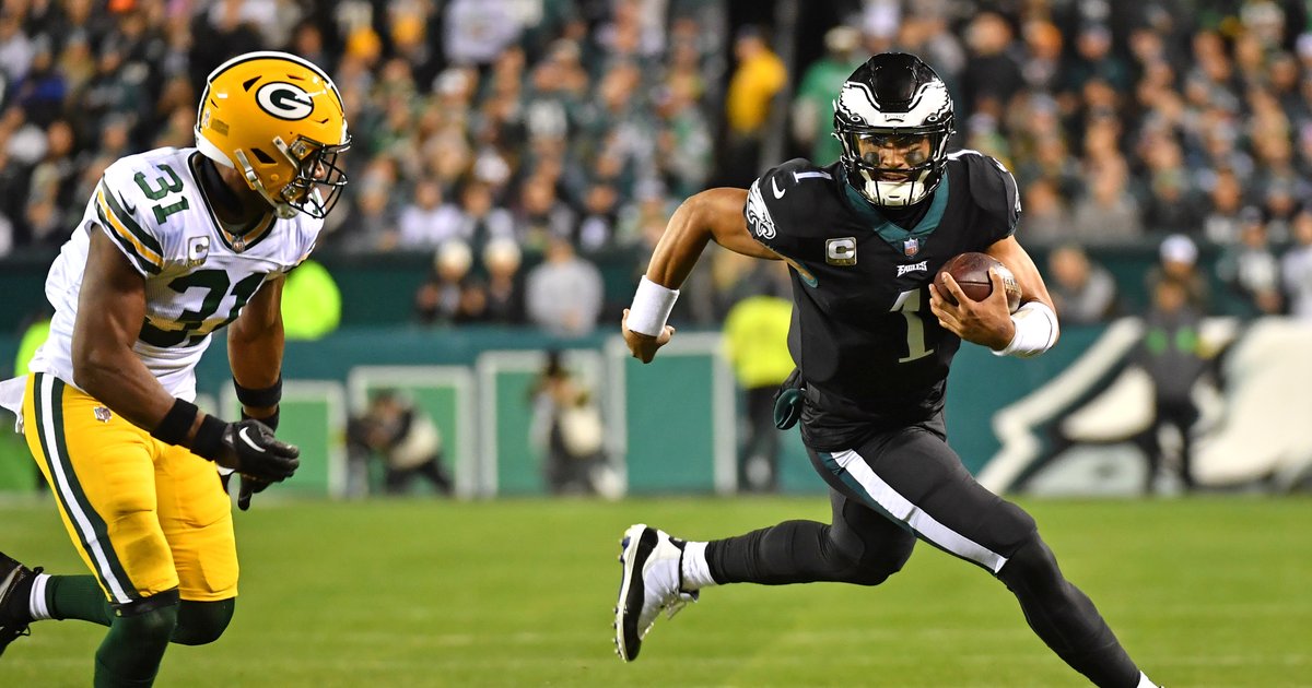 NFL responds to comments about wearing green during Eagles-Packers game ...