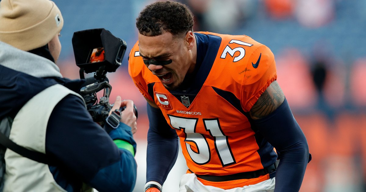 Mailbag: Should the Eagles sign or trade for Justin Simmons, Matthew ...