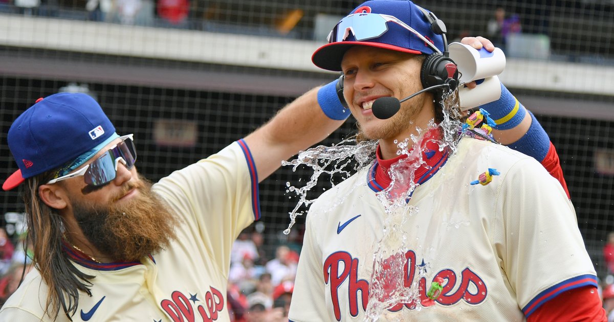 Phillies stock watch: Aaron Nola gives up most hits ever, Bryce Harper has none | PhillyVoice