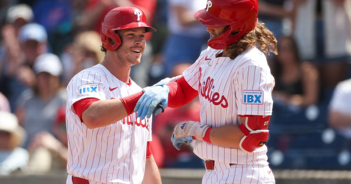 Phillies stock watch: Bullpen, bench and catcher battles heating up in Clearwater | PhillyVoice