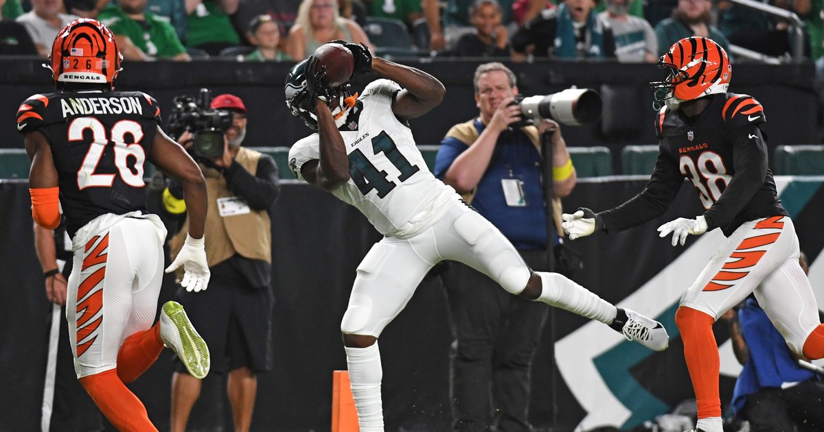 Big preseason performances push Johnny Wilson, Darius Cooper into ...