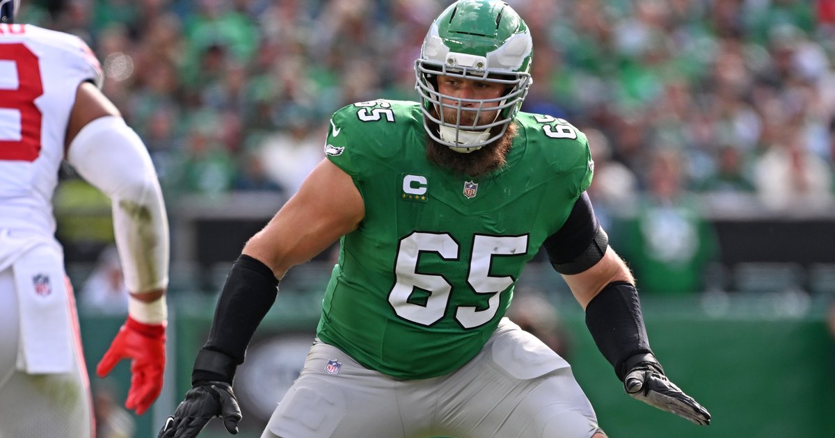 Should the Eagles play or sit RT Lane Johnson, iDL Jalen Carter in the ...