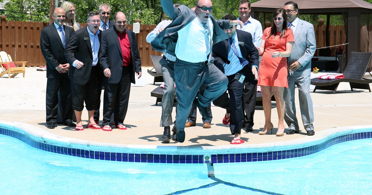 A look at the Valley Forge Casino Resort's 'Valley Beach Poolside Club ...