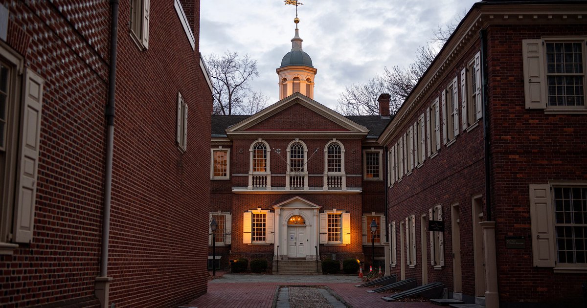 Fire at historic Carpenter Hall in Old City, Philadelphia was arson ...