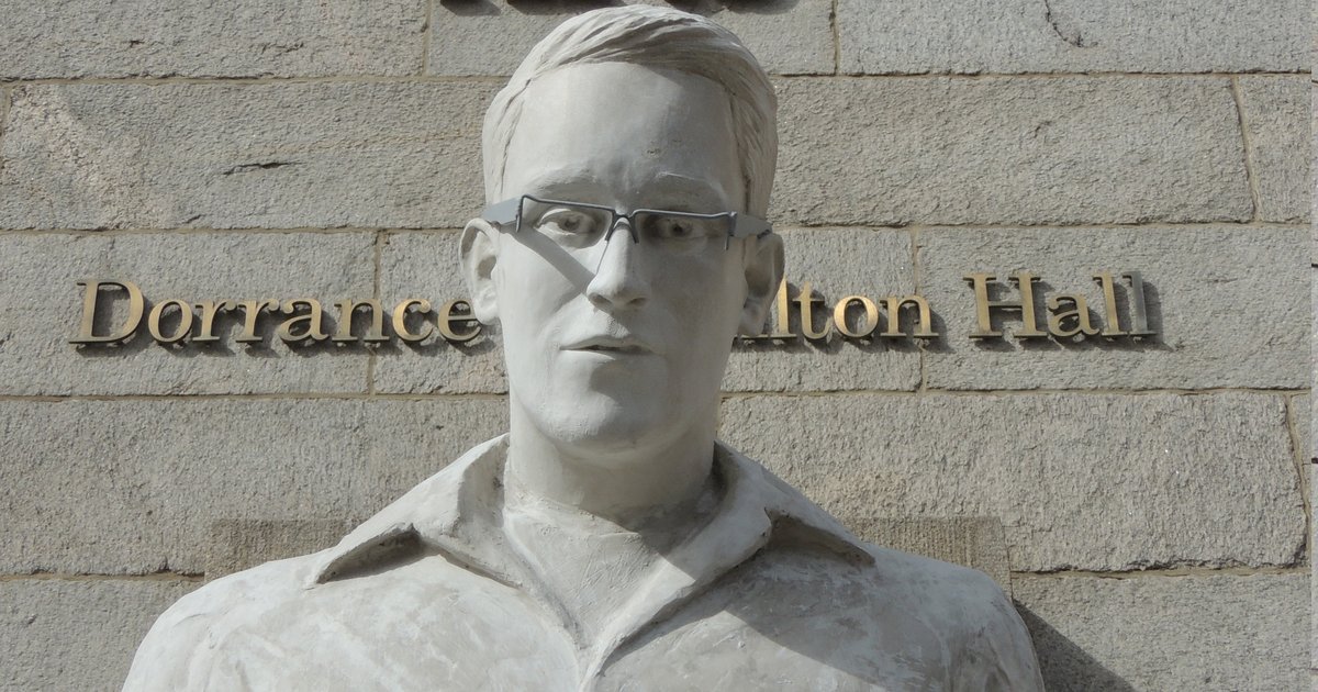 Edward Snowden statue up at public art exhibition in Philly | PhillyVoice