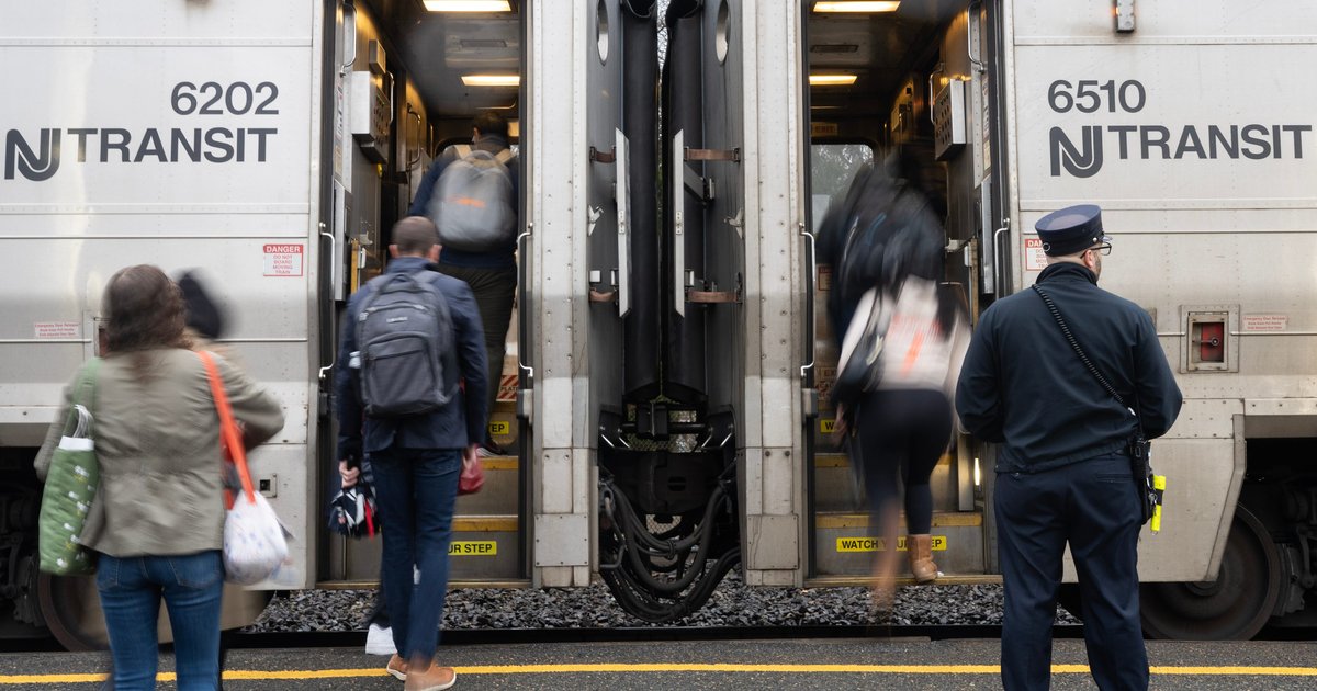 Federal mediators step in as NJ Transit strike deadline approaches ...