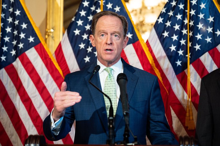 Sen. Toomey calls for President Trump's resignation after deadly riot ...